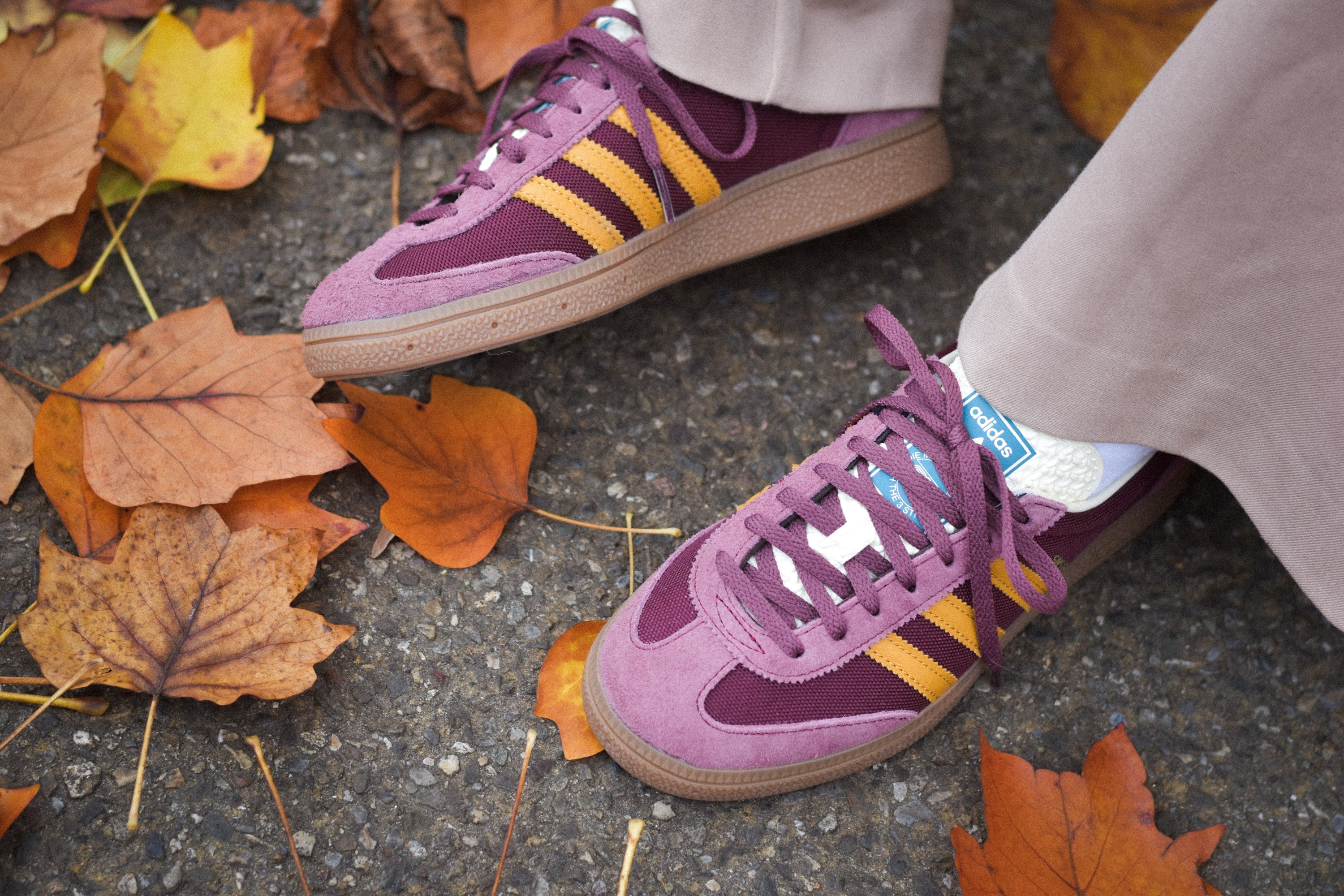 SNS en Adidas laten zich inspireren door de '90s… | Sneaker Squad