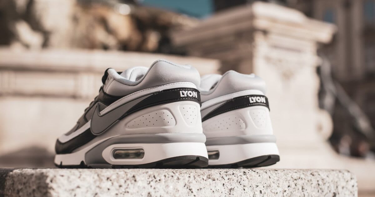Vrijdag dropt de Nike Air Max BW "Lyon", ben jij al… | Sneaker Squad