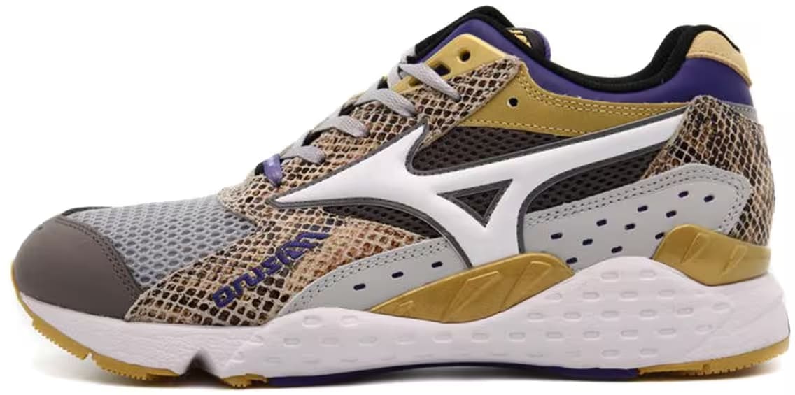 Mizuno Mondo Control 24 Kilates King Cobra II |… | Sneaker Squad