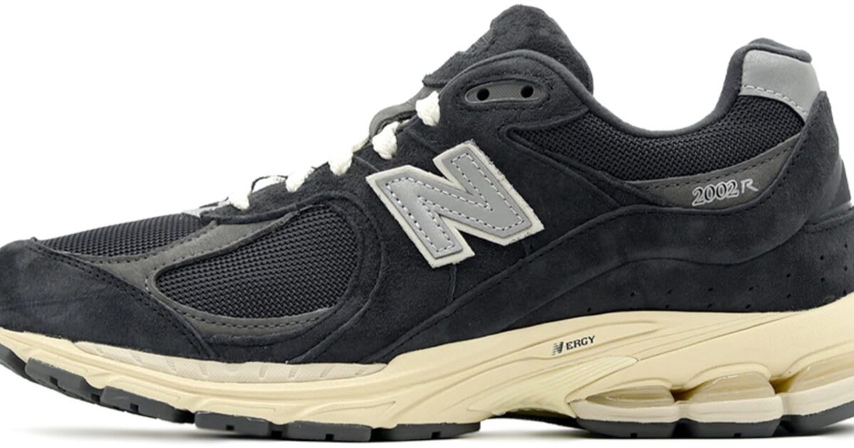 New Balance 2002R Phantom | M2002RHO | Sneaker Squad