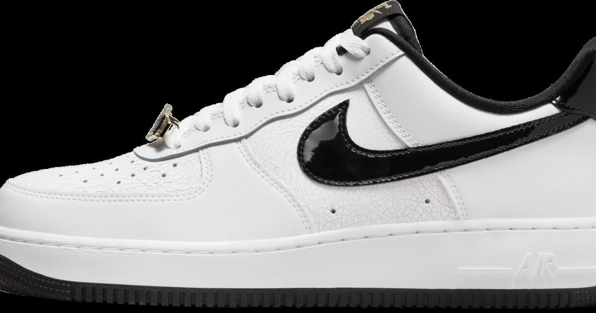 Nike Air Force 1 Low "World Champion" | DR9866-100 | Sneaker Squad